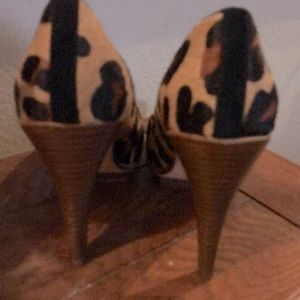 Elaine Turner | Shoes | Elaine Turner Leather Wleopard Print Shoes ...